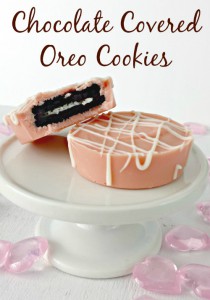 Pink Chocolate Covered Oreos plus Valentine's Day Printable ...