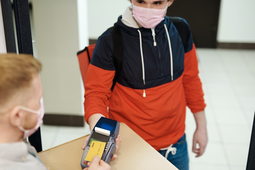 4 Safety Principles to Keep in Mind If You Want to Order Food Safely ...